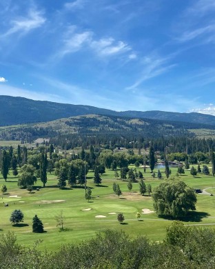 Spallumcheen Golf & Country Club | Okanagan Golf Courses BC